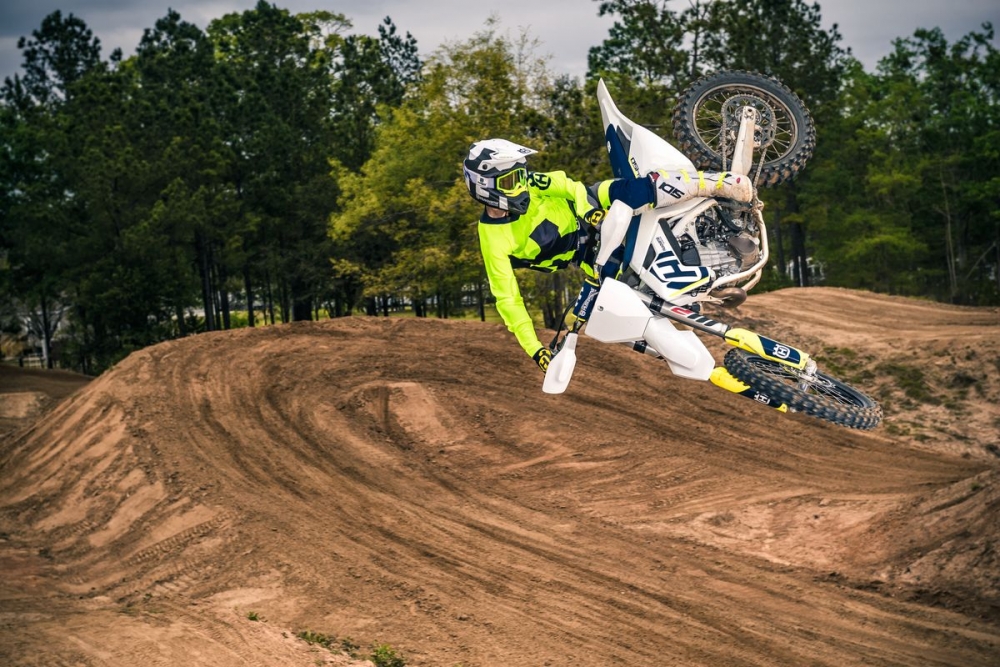 2018 Husqvarna TC 250 Tanıtımı | motorcular.com