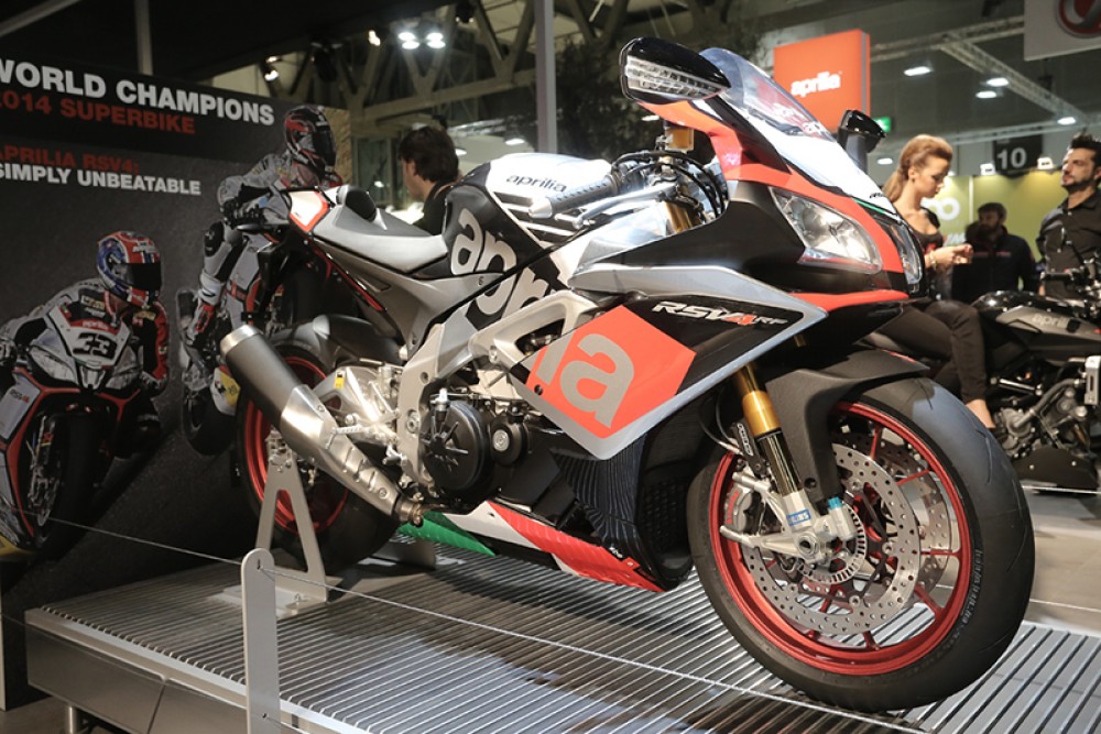 2015 Aprilia RSV4 RF 1000 Tanıtımı | motorcular.com