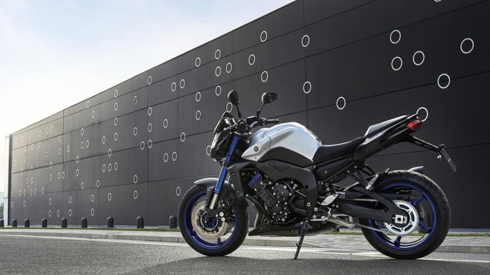 2015 Yamaha FZ8 Tanıtımı | motorcular.com