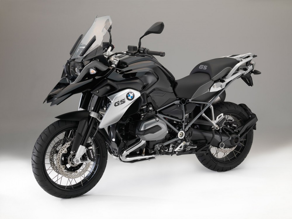 2016 BMW R 1200 GS Adventure Triple Black Tanıtımı | motorcular.com