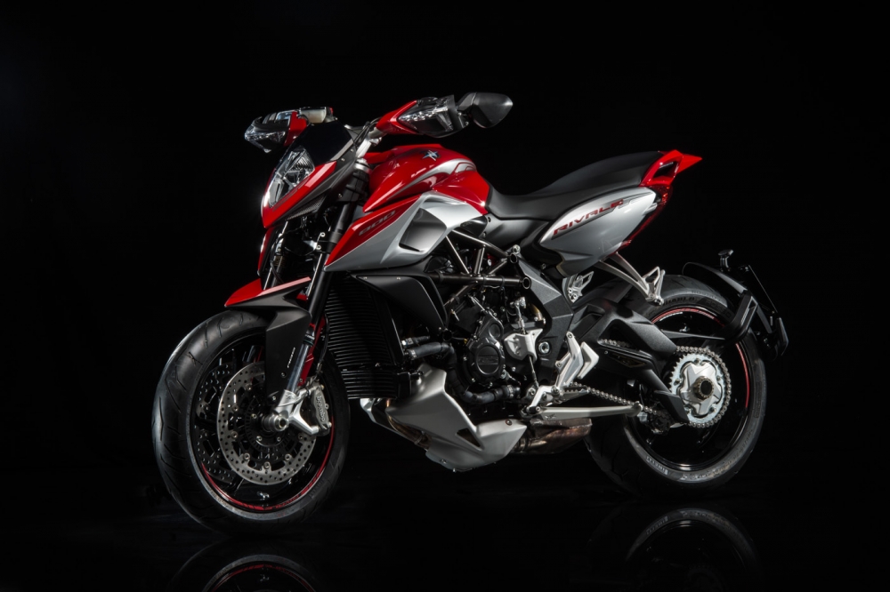2016 MV Agusta Rivale 800 Tanıtımı | motorcular.com