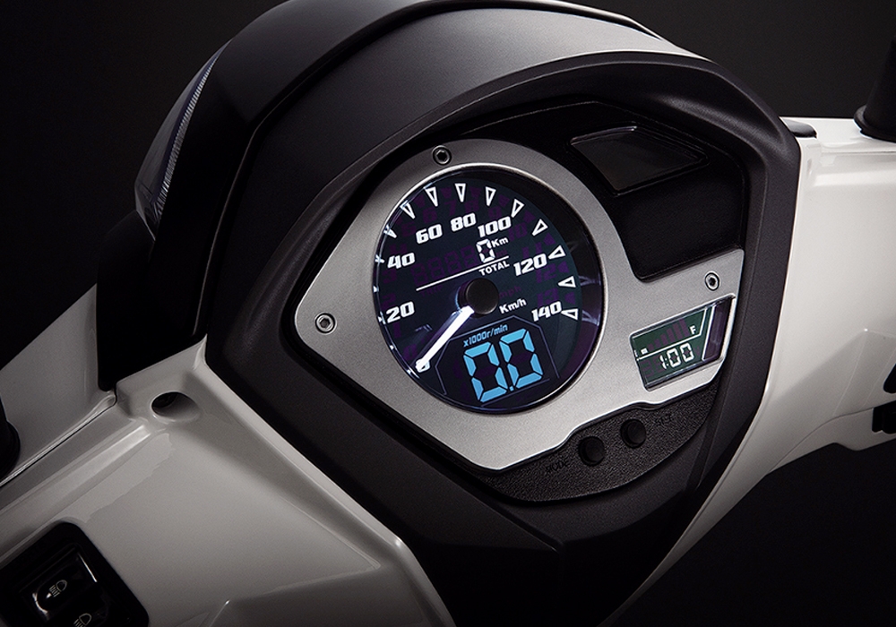 2016 SYM Symphony ST 200i Tanıtımı | motorcular.com