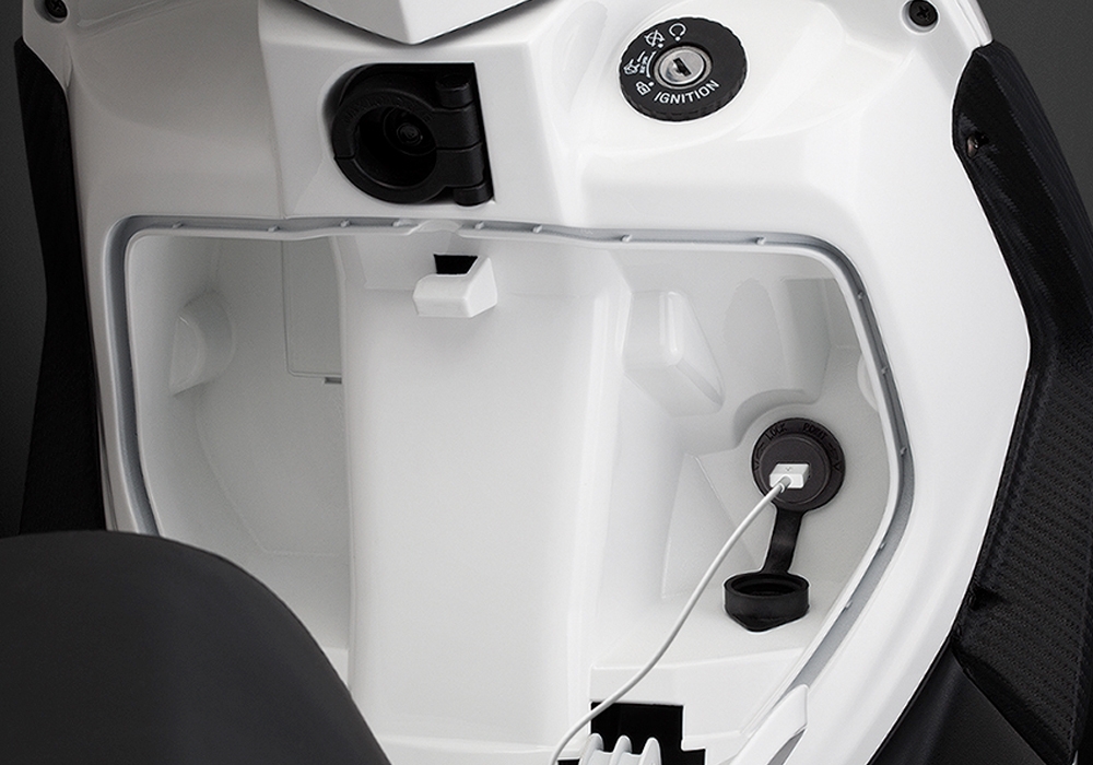 2016 SYM Symphony ST 200i Tanıtımı | motorcular.com