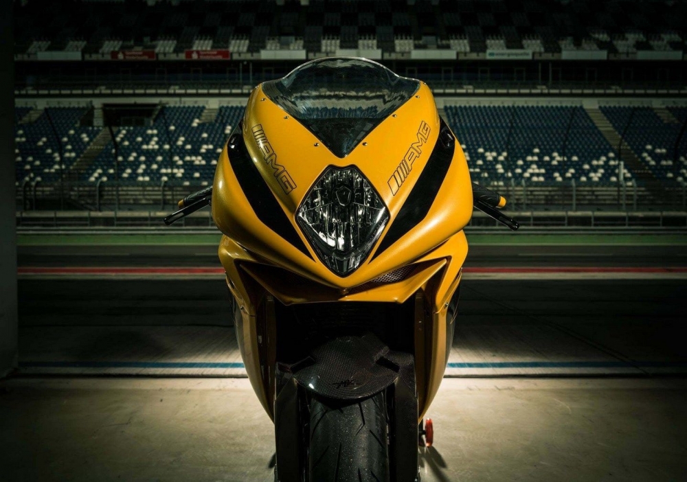 2016 MV Agusta F3 800 AMG GT Tanıtımı | motorcular.com