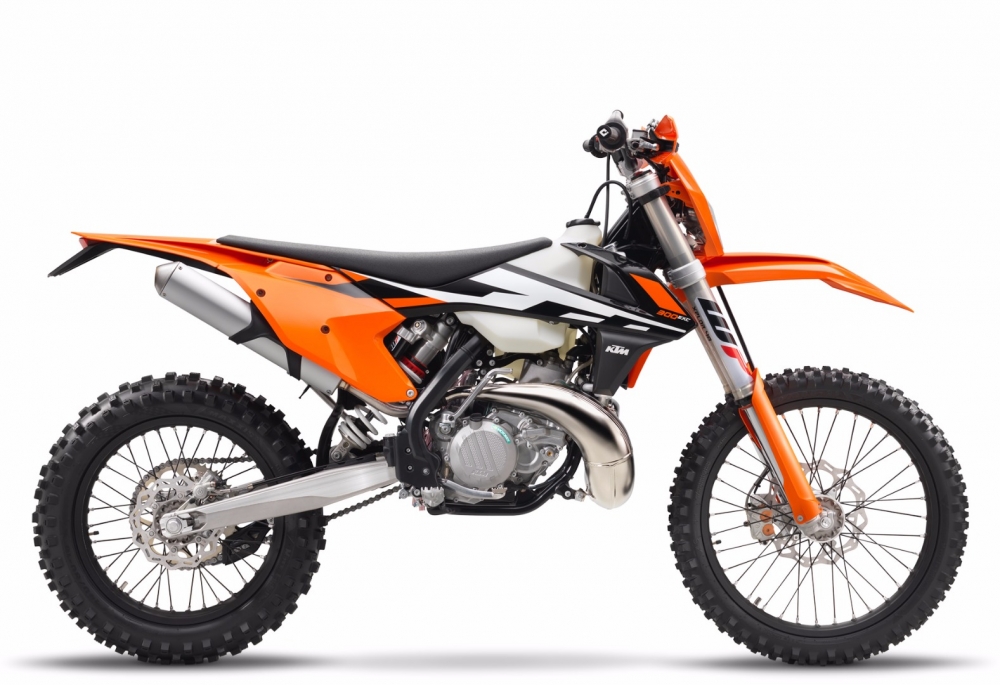 2017 KTM 300 EXC Tanıtımı | motorcular.com